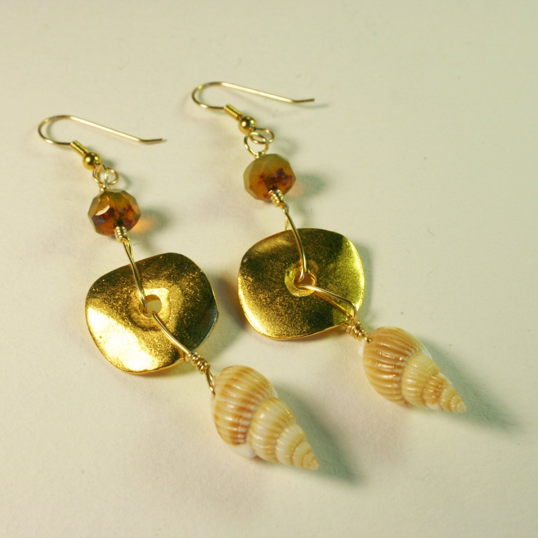 Natural Seashell and Gold Mykonos Disc Earrings/beach Earrings, Beach ...