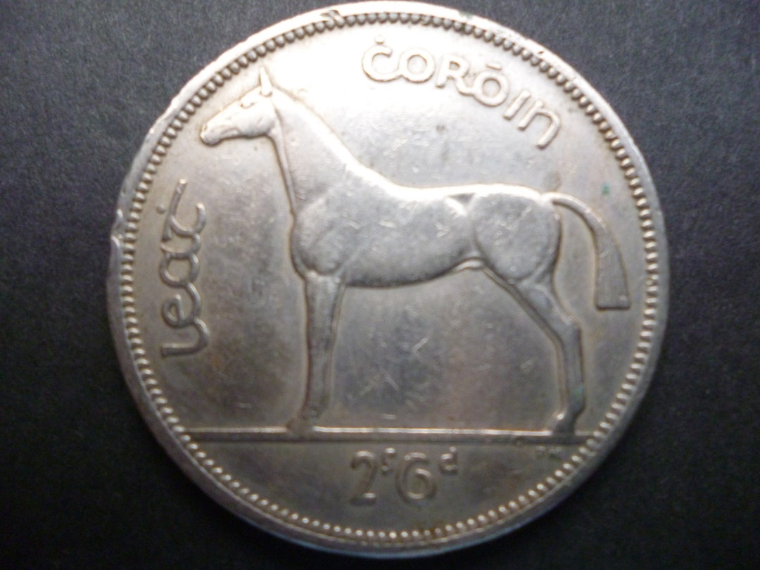 1966 Eire (ireland Republic) Halfcrown Coin Featuring a Horse and Harp ...