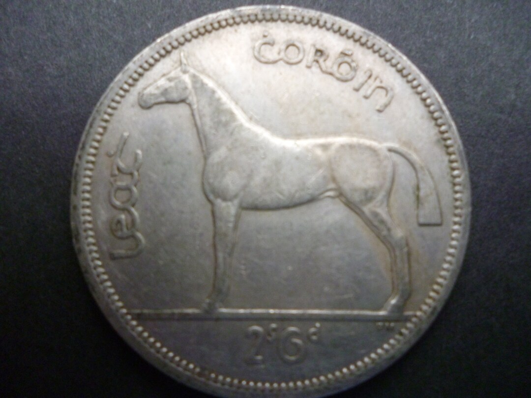 1966 Eire (ireland Republic) Halfcrown Coin Featuring a Horse and Harp ...