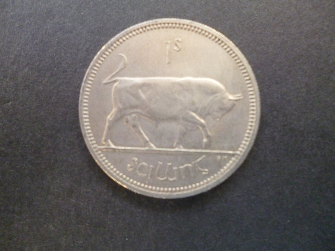 1964 Eire (ireland Republic) Shilling Coin Featuring a Bull and a Harp ...