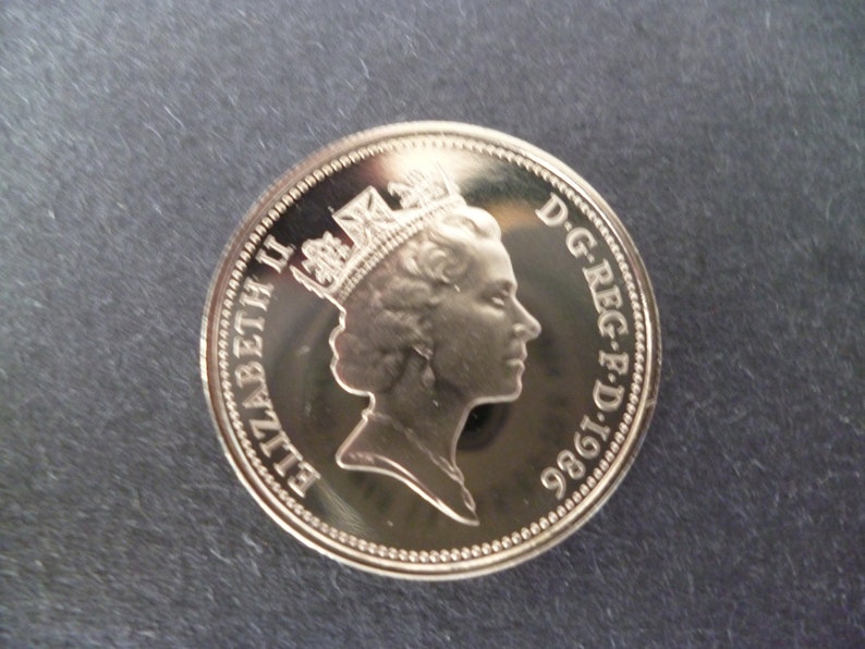 United Kingdom 1986 Proof 5p Coin the Larger Older Type in - Etsy