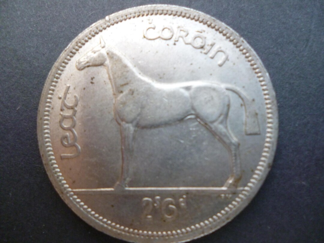 1966 Eire (ireland Republic) Halfcrown Coin Featuring a Horse and Harp ...