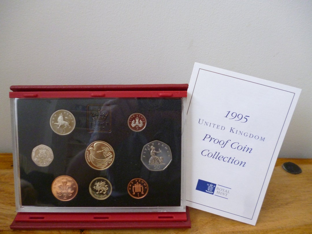 United Kingdom Royal Mint 1995 Proof Eight Coin Year Set Housed in ...