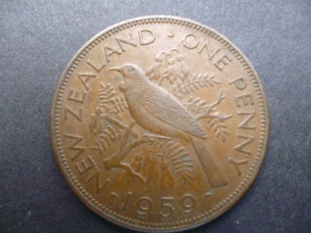 1959 New Zealand One Penny Coin Featuring a Tui Bird and Queen ...