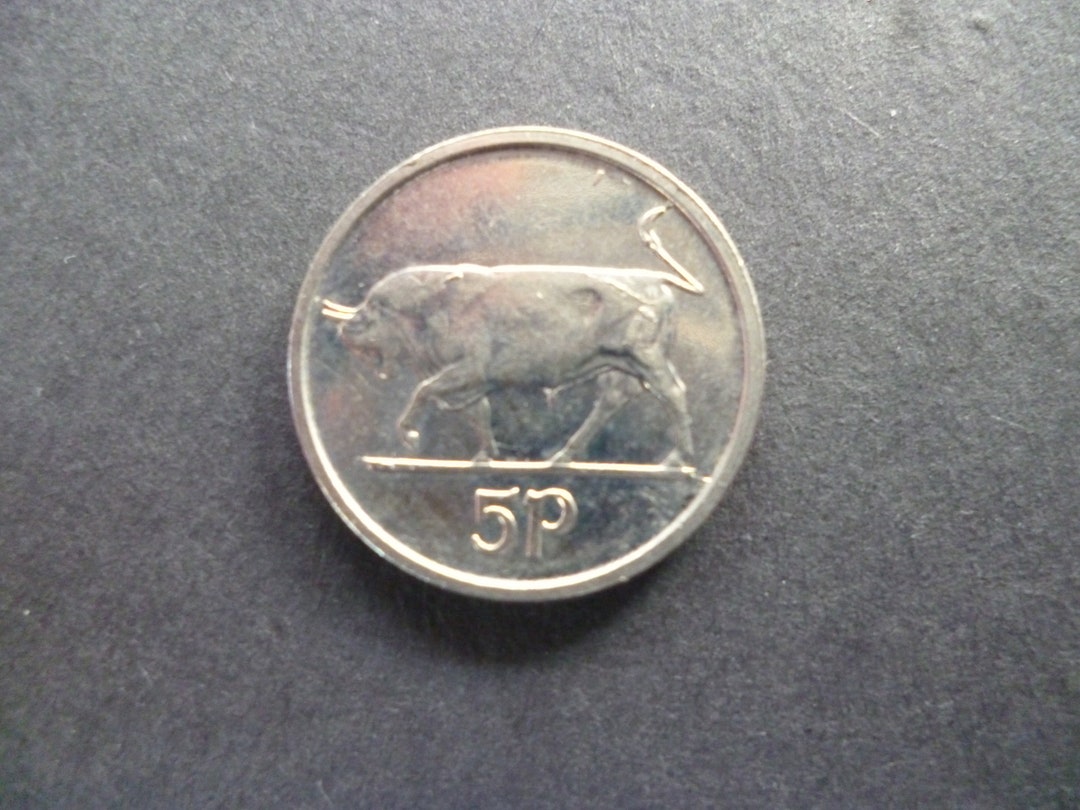 1994 Eire (ireland Republic) 5p Coin Featuring a Bull and a Harp, This ...