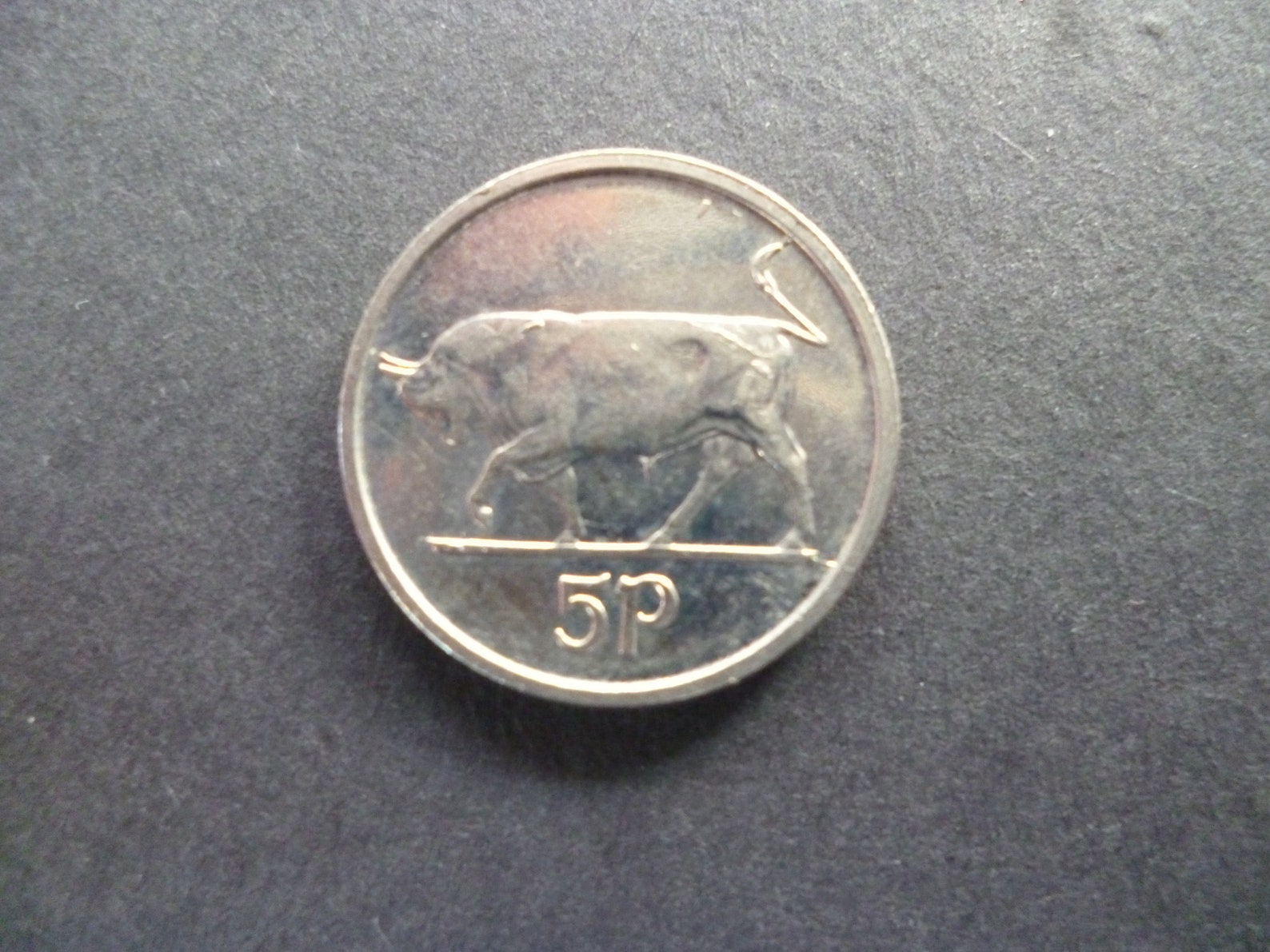 1994 Eire ireland Republic 5p Coin Featuring a Bull and a | Etsy