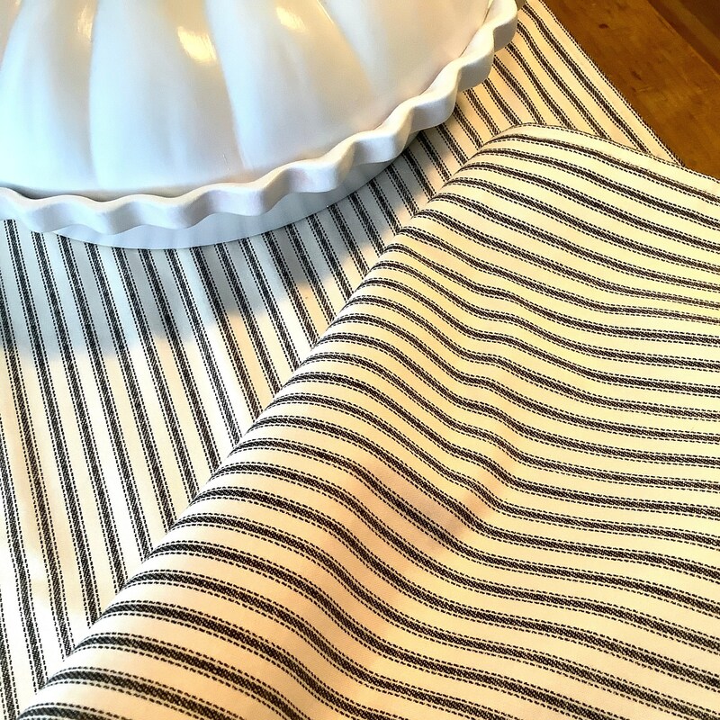 Table Runner Ecru/ Black - Etsy
