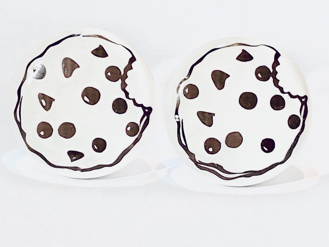 Pair 1.5” Chocolate Chip Cookie Bakery Drawer Knobs Pulls White Ceramic ...