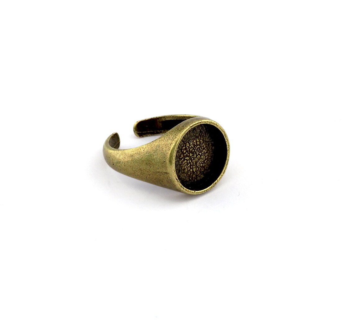 Antique Bronze Brass Signet Ring – Adjustable Size 6-9 US -3951 - Etsy