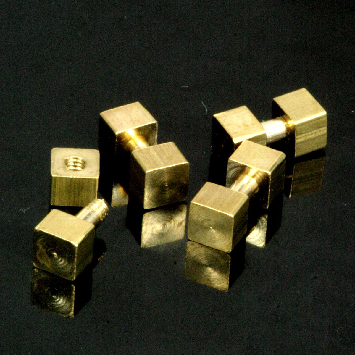 Cube Screw 4x9mm Square Barbell With Screw (holder) (bar 2mm ) Bb2--9 ...