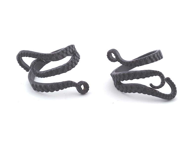 Octopus Tickle Ring With Loop Black Painted Brass 18mm 8US - Etsy