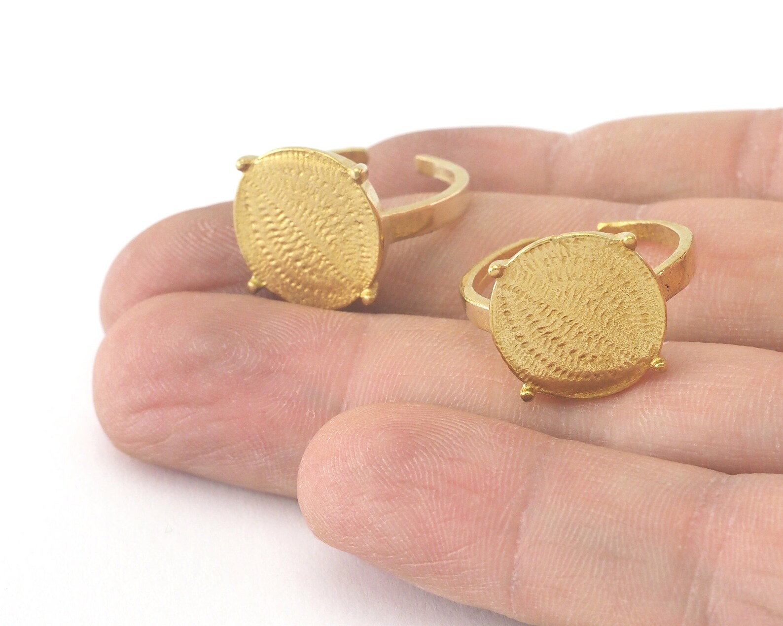 Raw Brass Signet Ring – Adjustable Bezel Blank, DIY Jewelry (18mm/7.5us ...