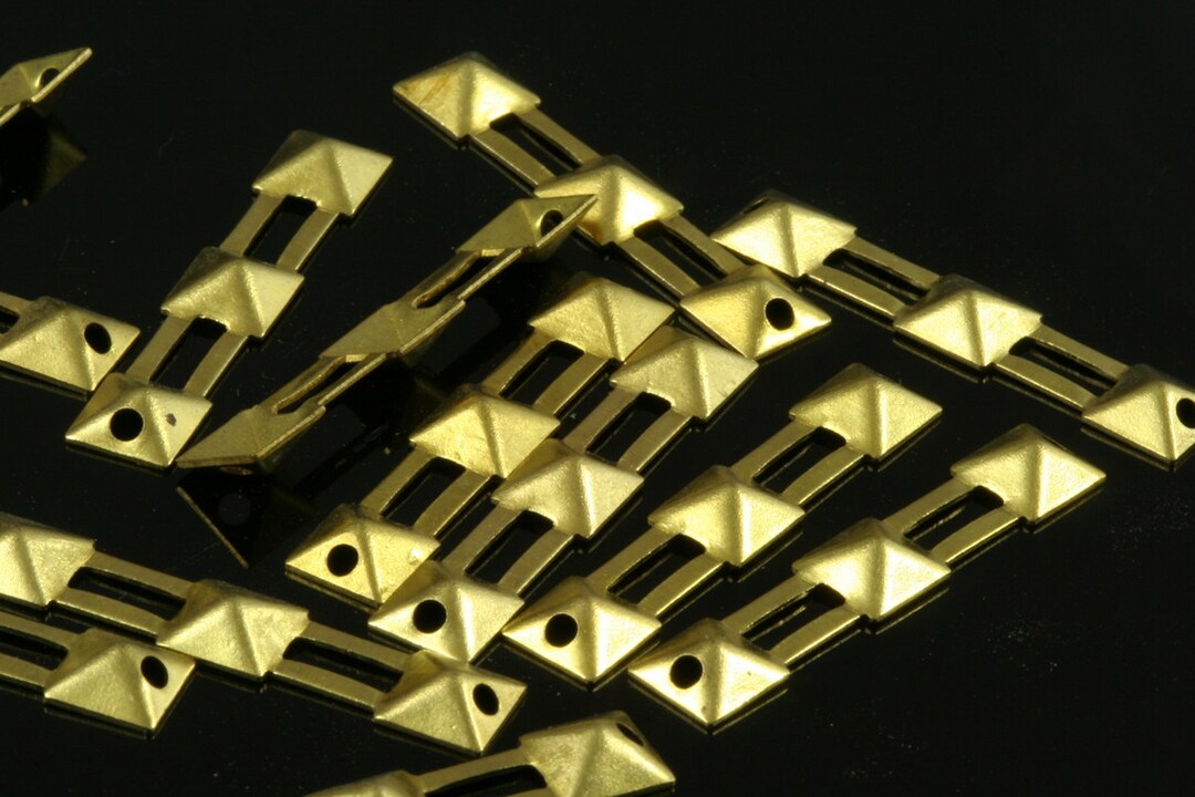 Rectangle Pyramid Connector Raw Brass 30x6mm Charms ,findings 499R-32 ...