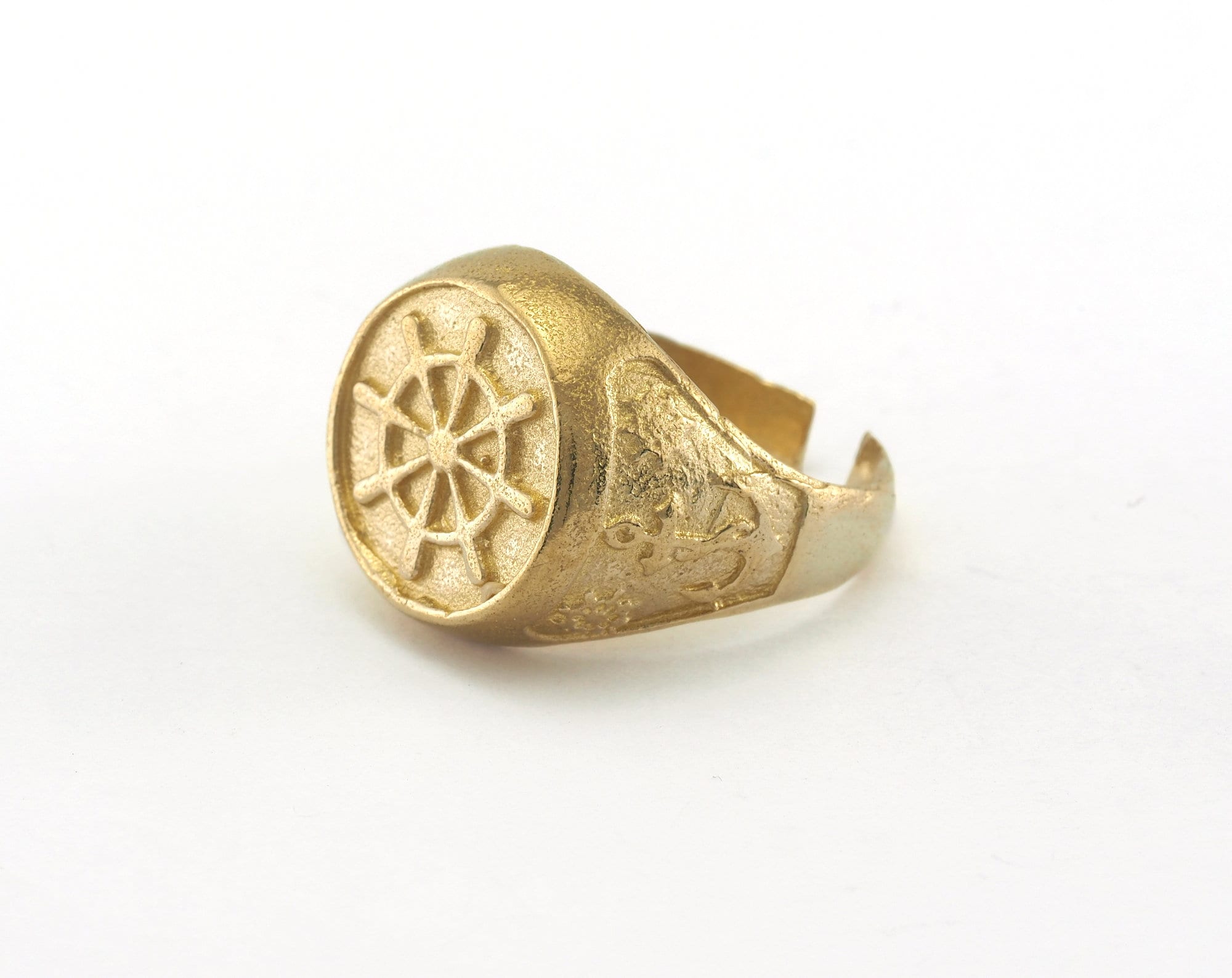 Rudder Anchor Ring Textured Adjustable Raw Brass (18mm 8US Inner Size ...