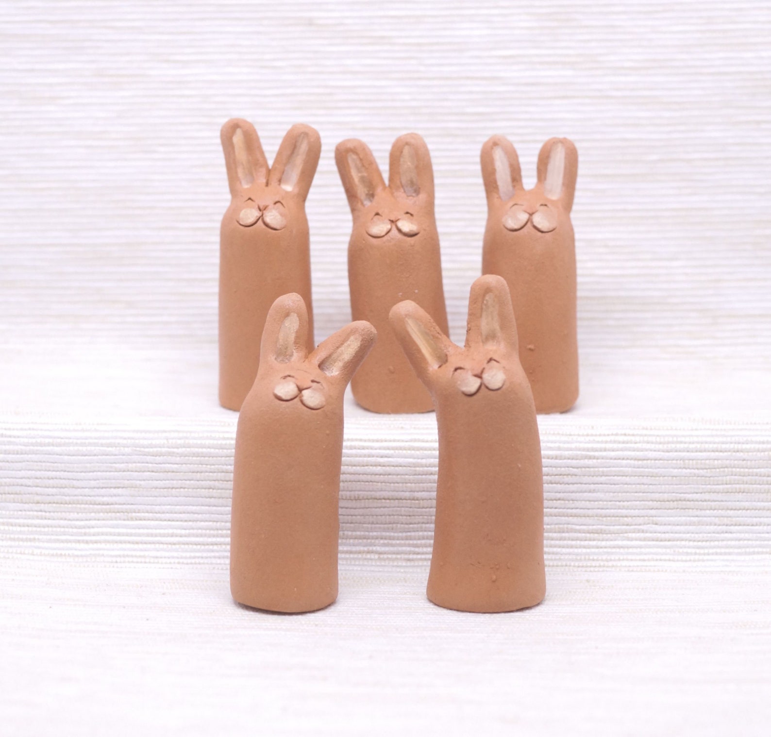 Bunnies clay bunny rabbit figurine bunny miniatures - Etsy España