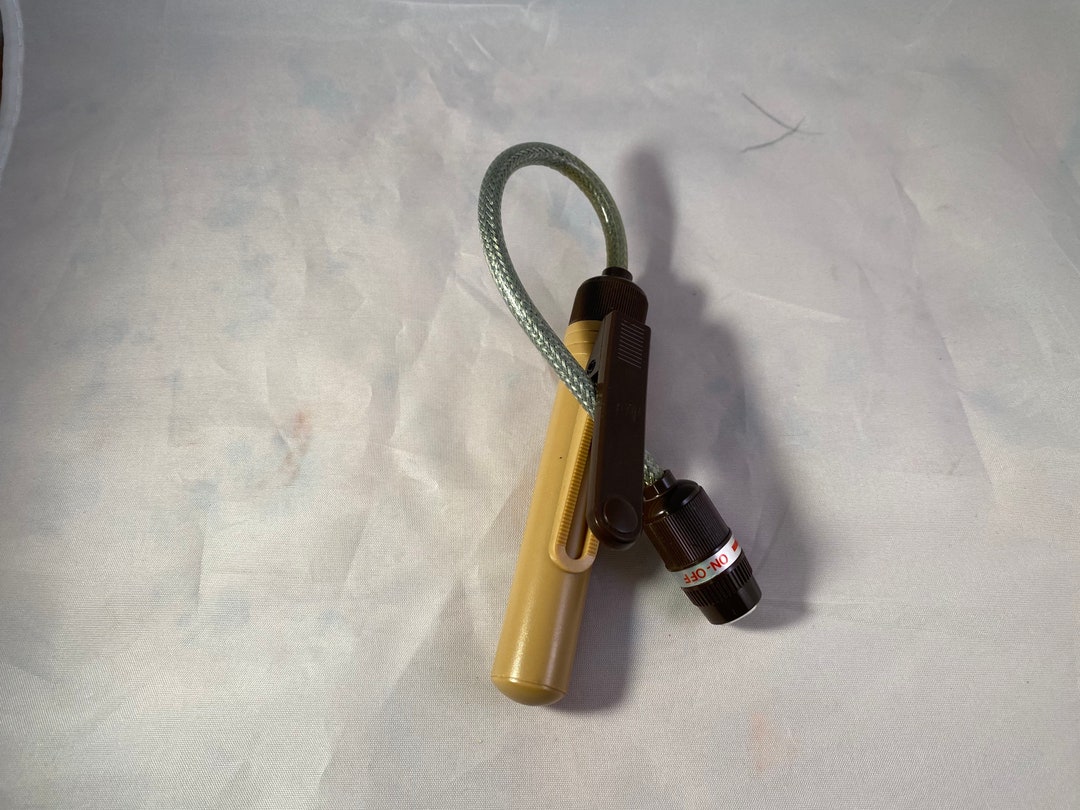 Vintage Tan and Brown Flexible Pen Light With Clip, Perfect Working ...