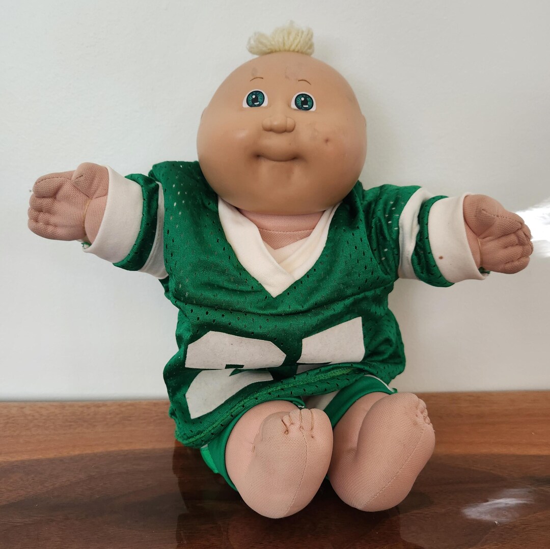 1985 Football Player Cabbage Patch Kid W/ Tuft of Blonde Hair & Green ...