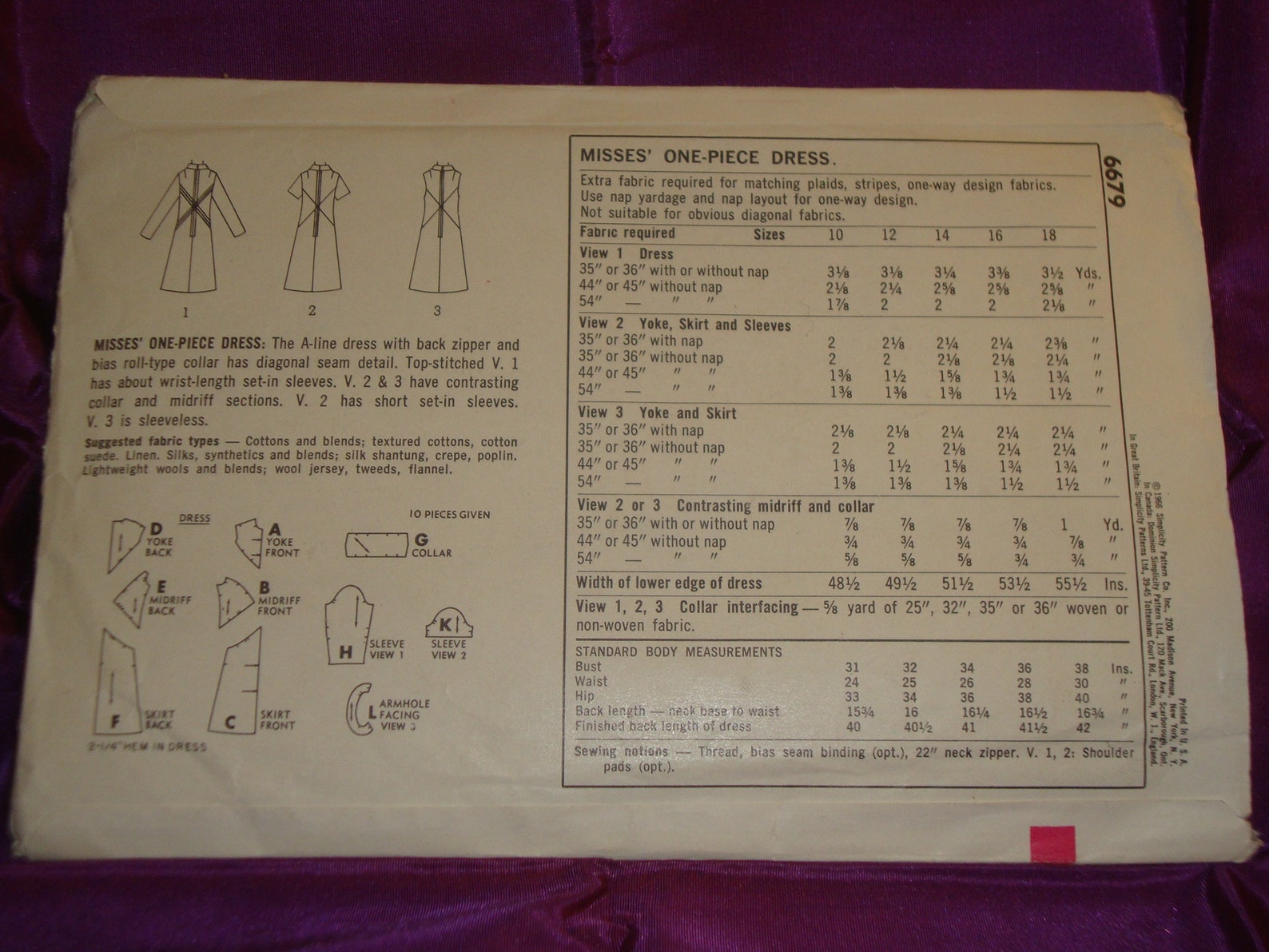 60s Mod A Line Dress Triangular Shaped Front N Back Insets Round Neck ...