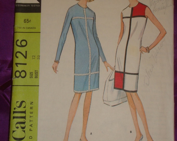 60s Mod Slim Skimmer Dress Round Neck Front Yoke Wide Hem Bands Slvls ...