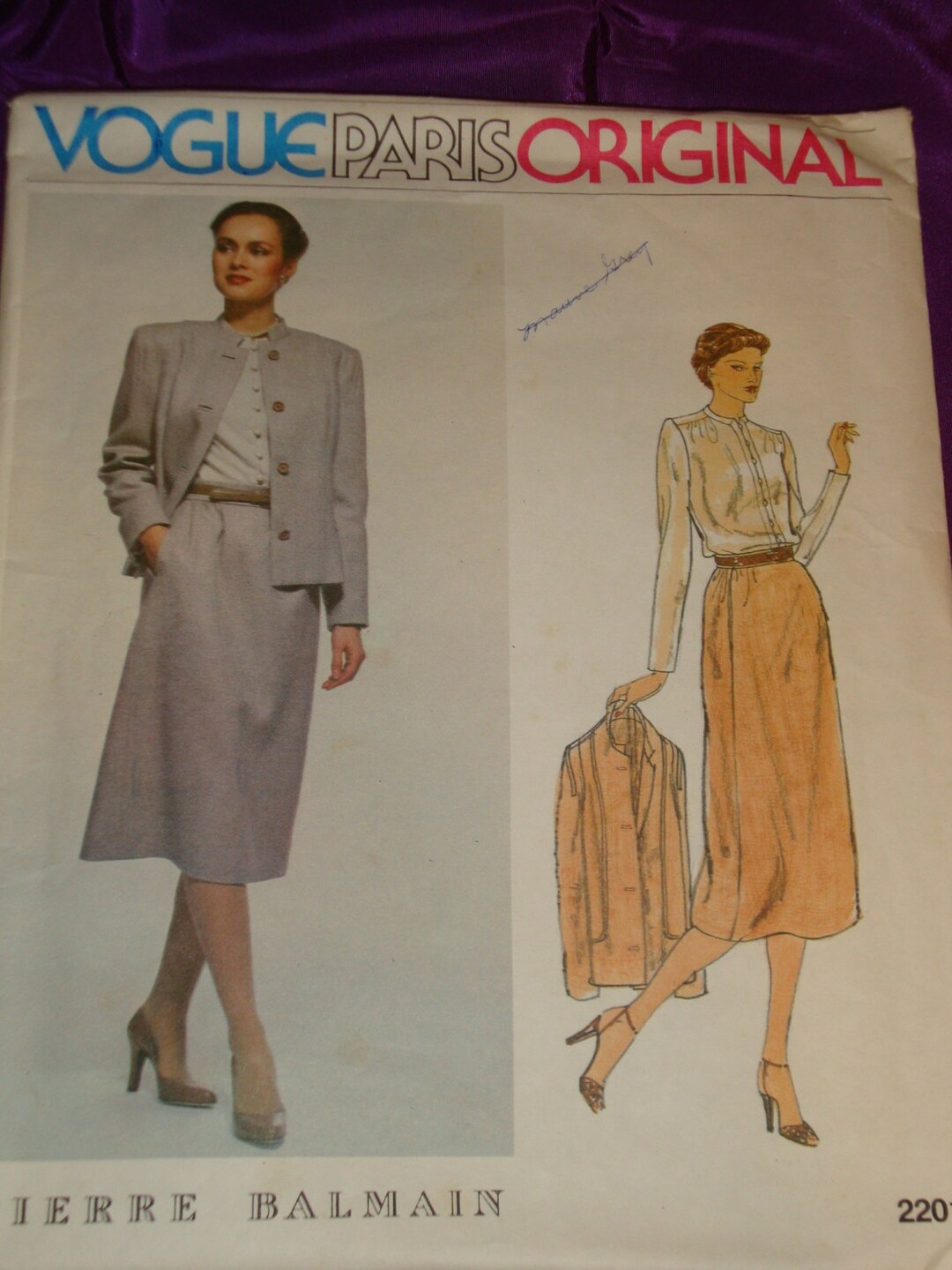 70s Pierre Balmain Abv Hip Jacket Stand up Collar A Line Skirt W Front ...