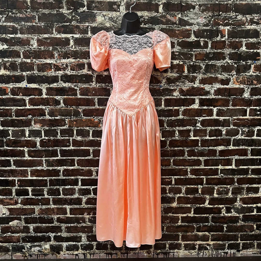 1980s Peach Lace Dress. Gunne Sax Style 80s Prom Dress W/ Sheer Lace ...