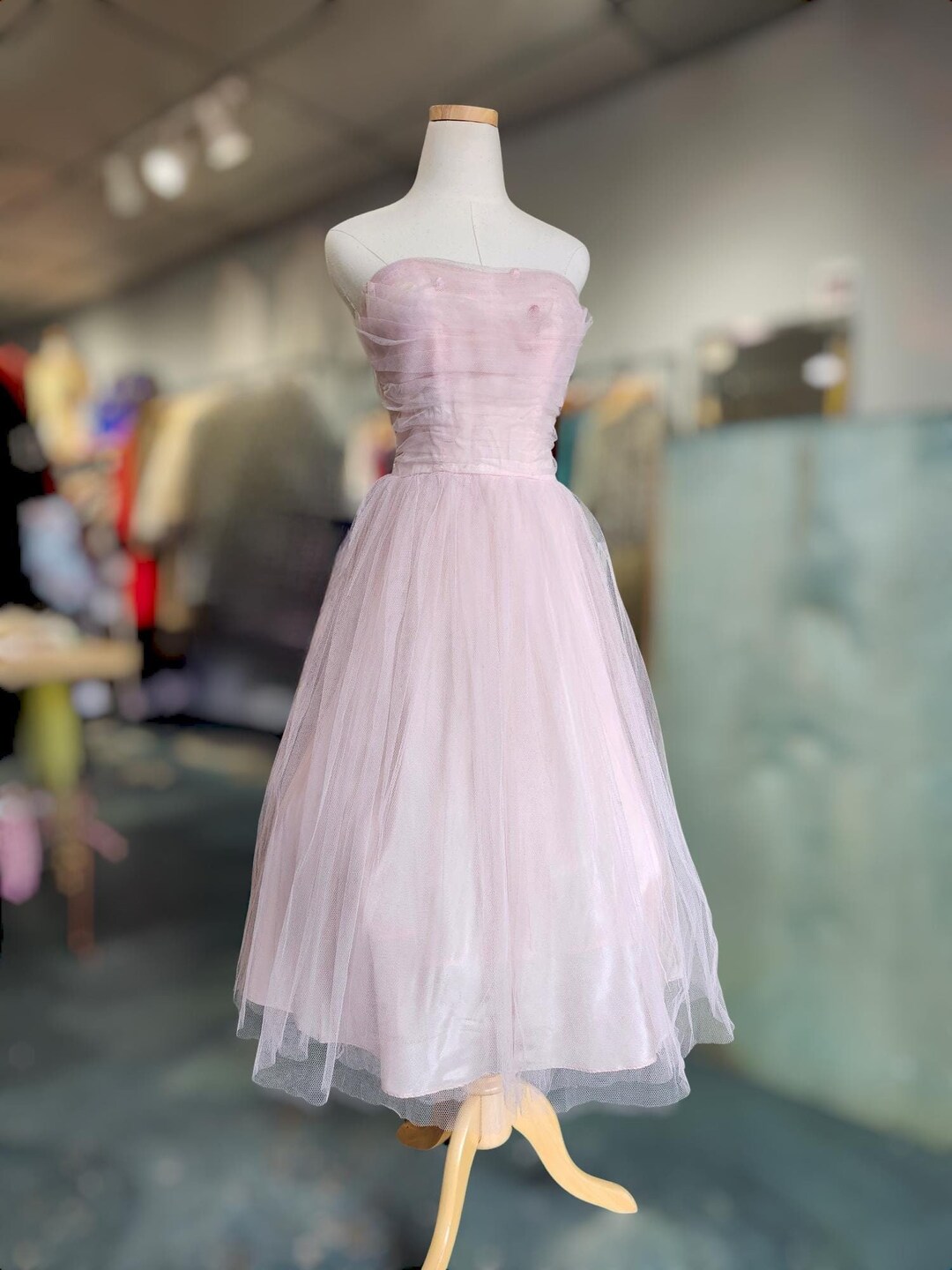 1950s Pink Tulle Dress. Strapless Prom Dress. Fluffy Pink Party Dress ...