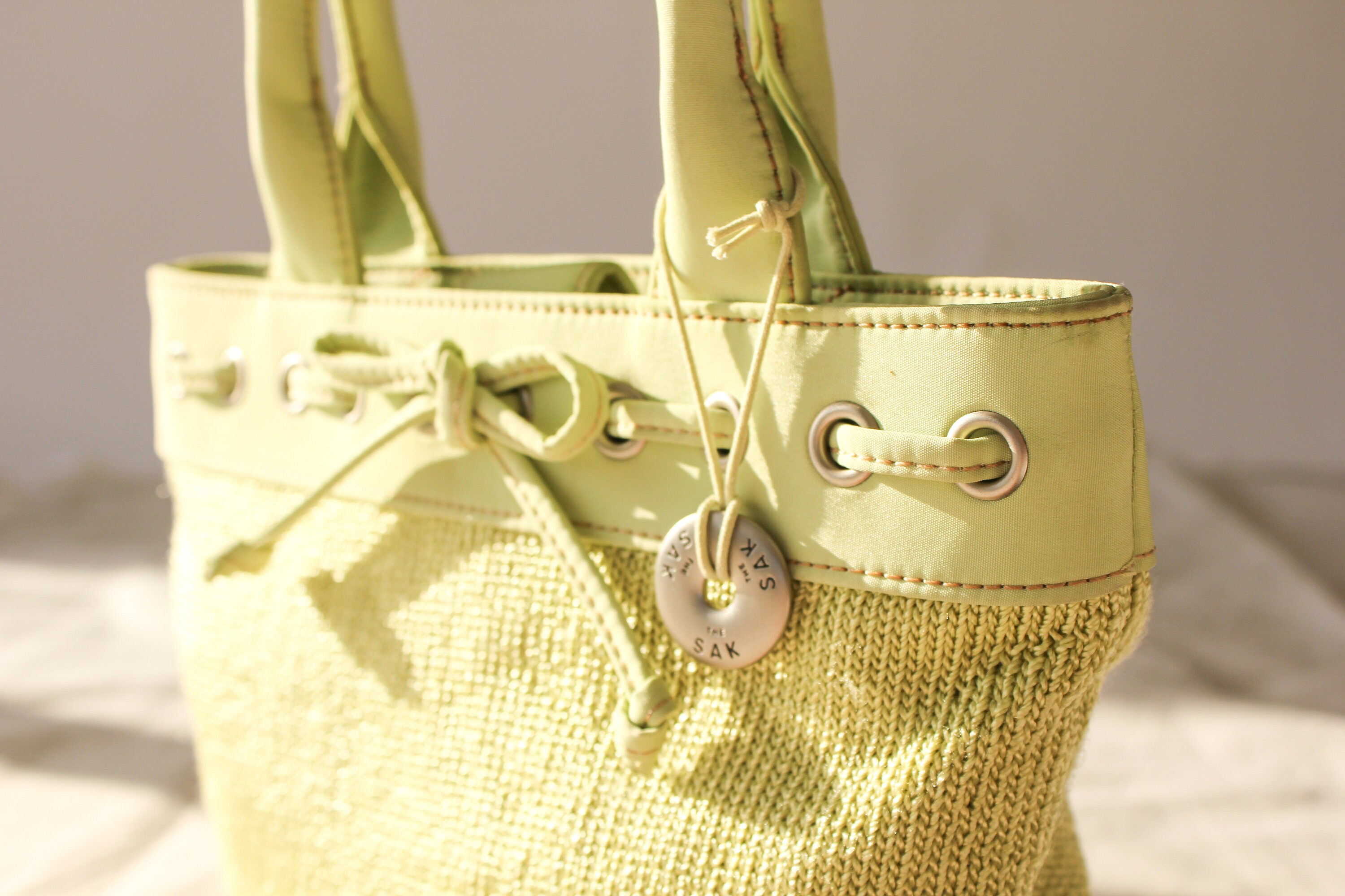 Lime Green Purse Near Mesa | semashow.com