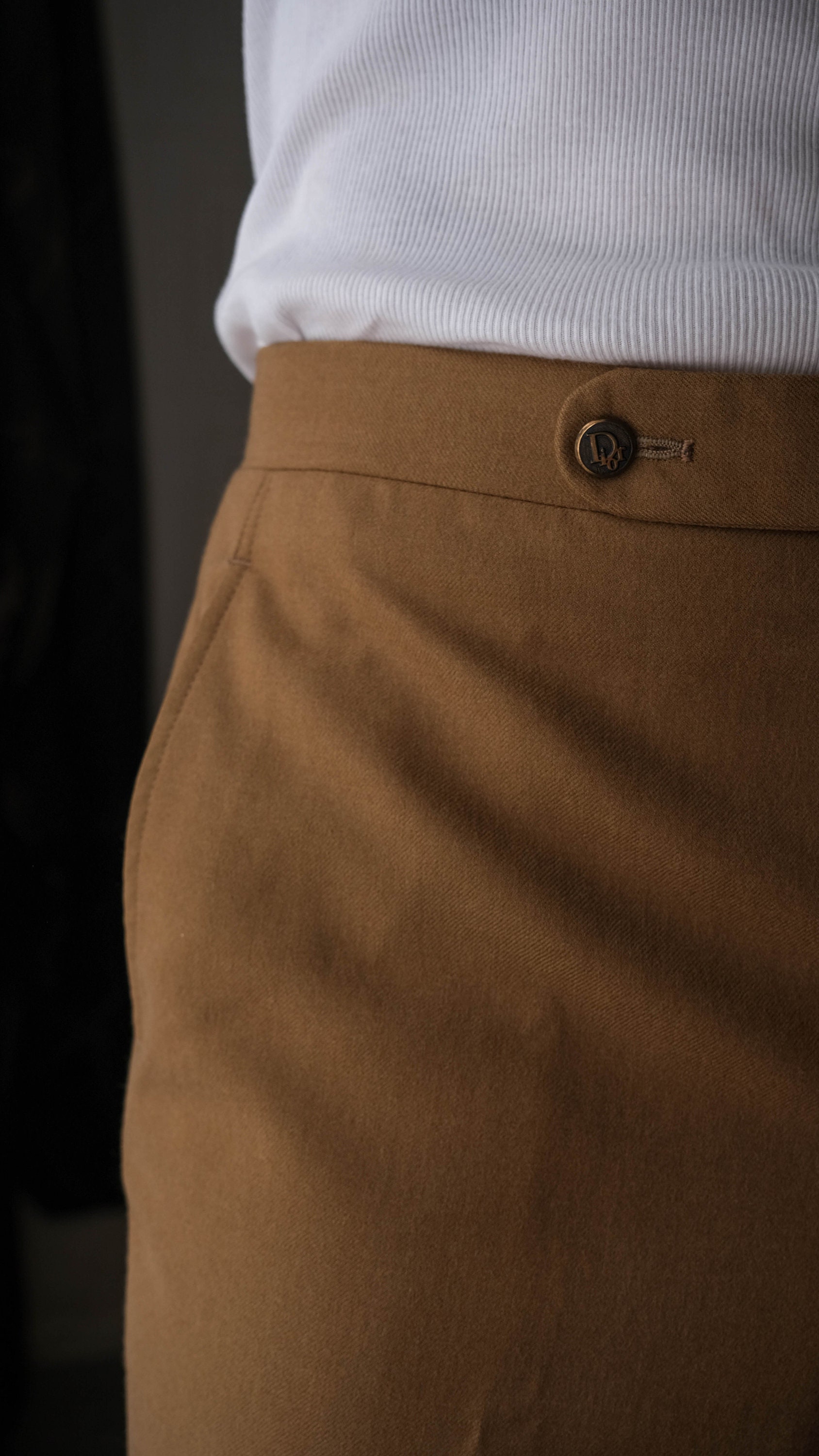 Vintage 70s Christian Dior Camel Tan Flare Leg Cuffed Slacks Vintage 70s Christian Dior Camel Tan Flare Leg Cuffed Slacks