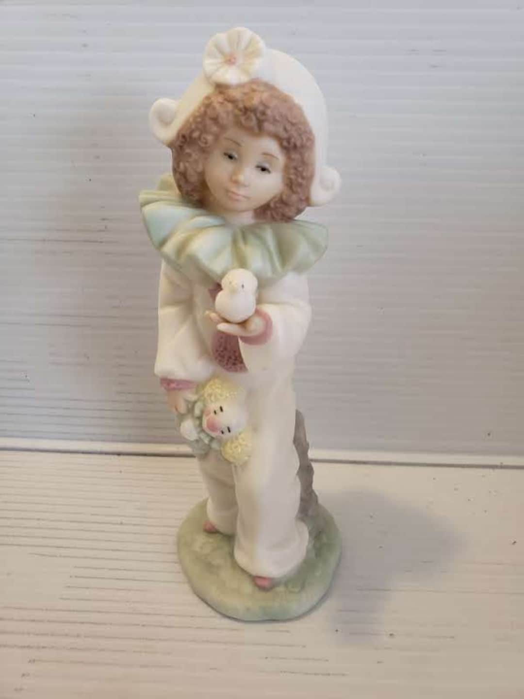Porcelain Pastel Color Jester Clown Girl, Handmade in Spain, Daisy 1991 ...