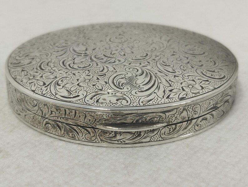Small Silver Box Art Nouveau Engraving Beautiful Vintage - Etsy