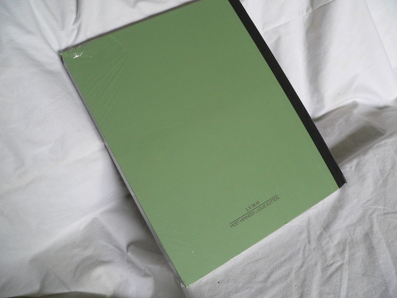 LVMH 2019 Release of Its Annual Report Showcasing 2019 Accomplishments ...