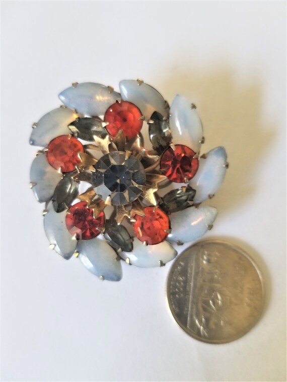 Vintage Rhinestone Brooch / Pin / Round Brooch / Pin … - Gem