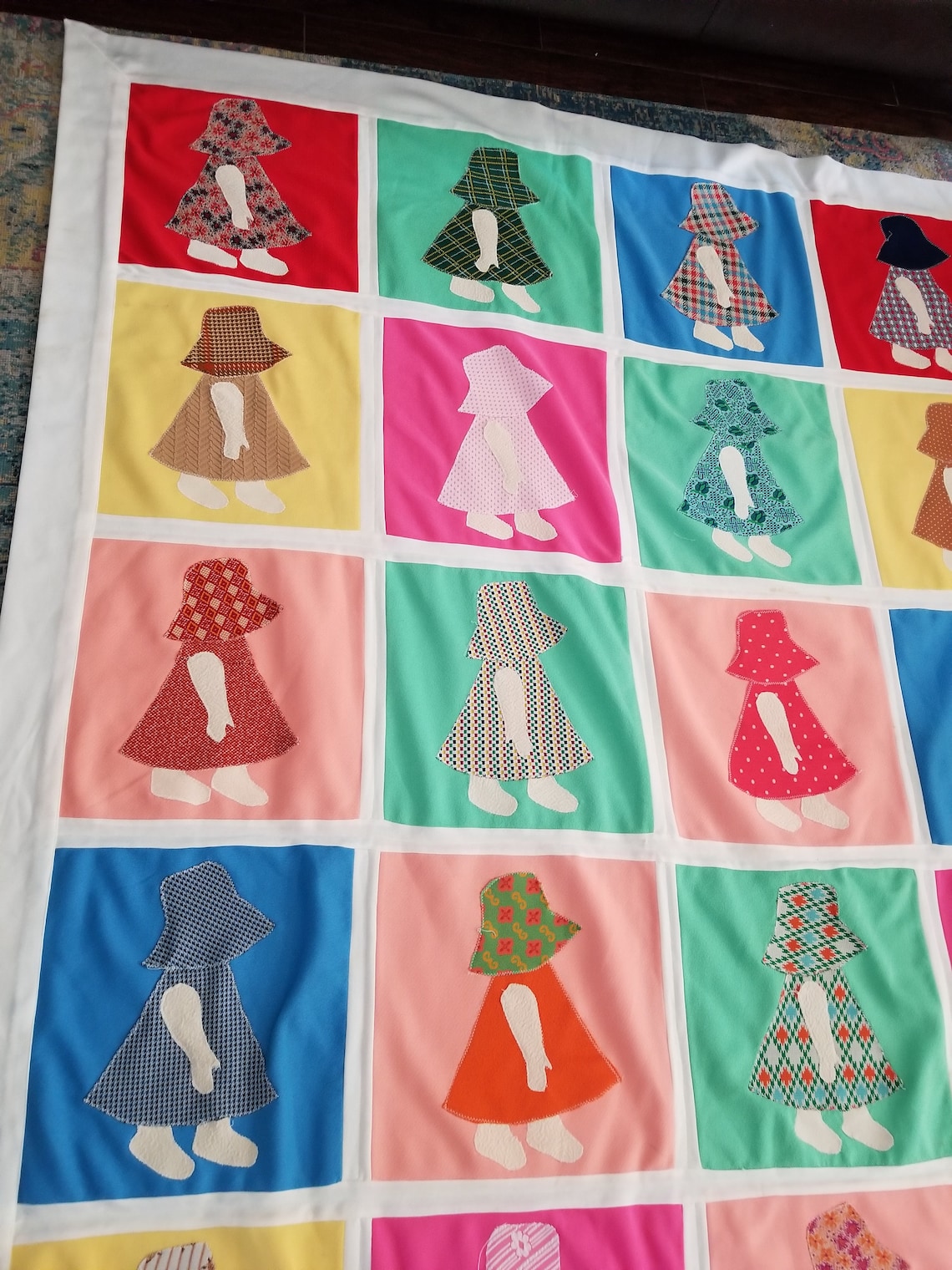 Little Girl Quilt / Dutch Girl Quilt / Single Bed Quilt / Baby Craw ...