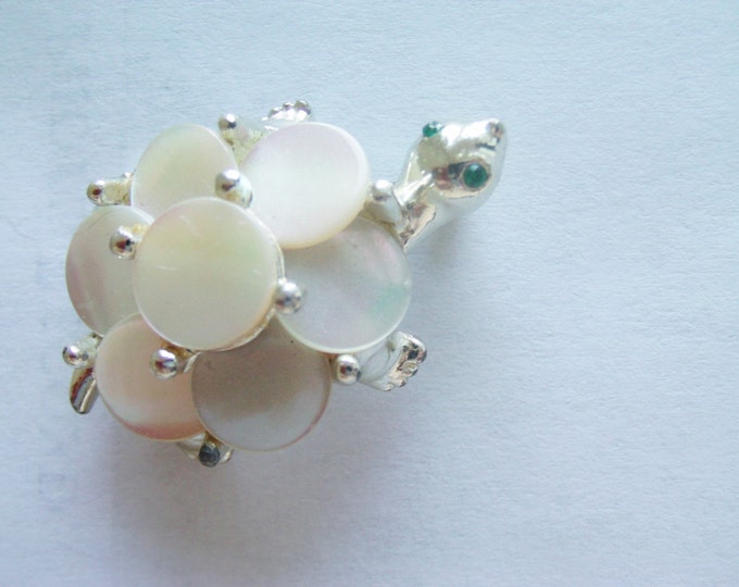 Vintage Mother of Pearl Turtle Pin / Brooch/ Turtle Brooch / - Etsy