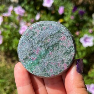 Ruby Fuchsite Dish, UV Reactive Crystal Bowl for Altar, Pink Green ...
