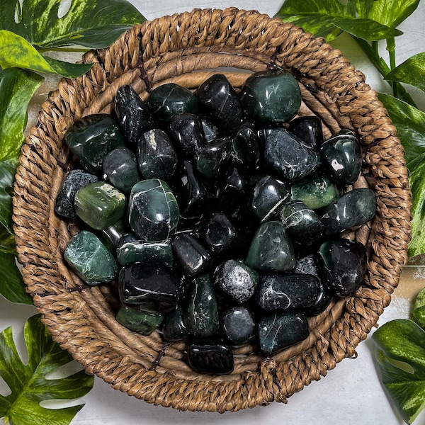 Dark Green Crystal - Etsy