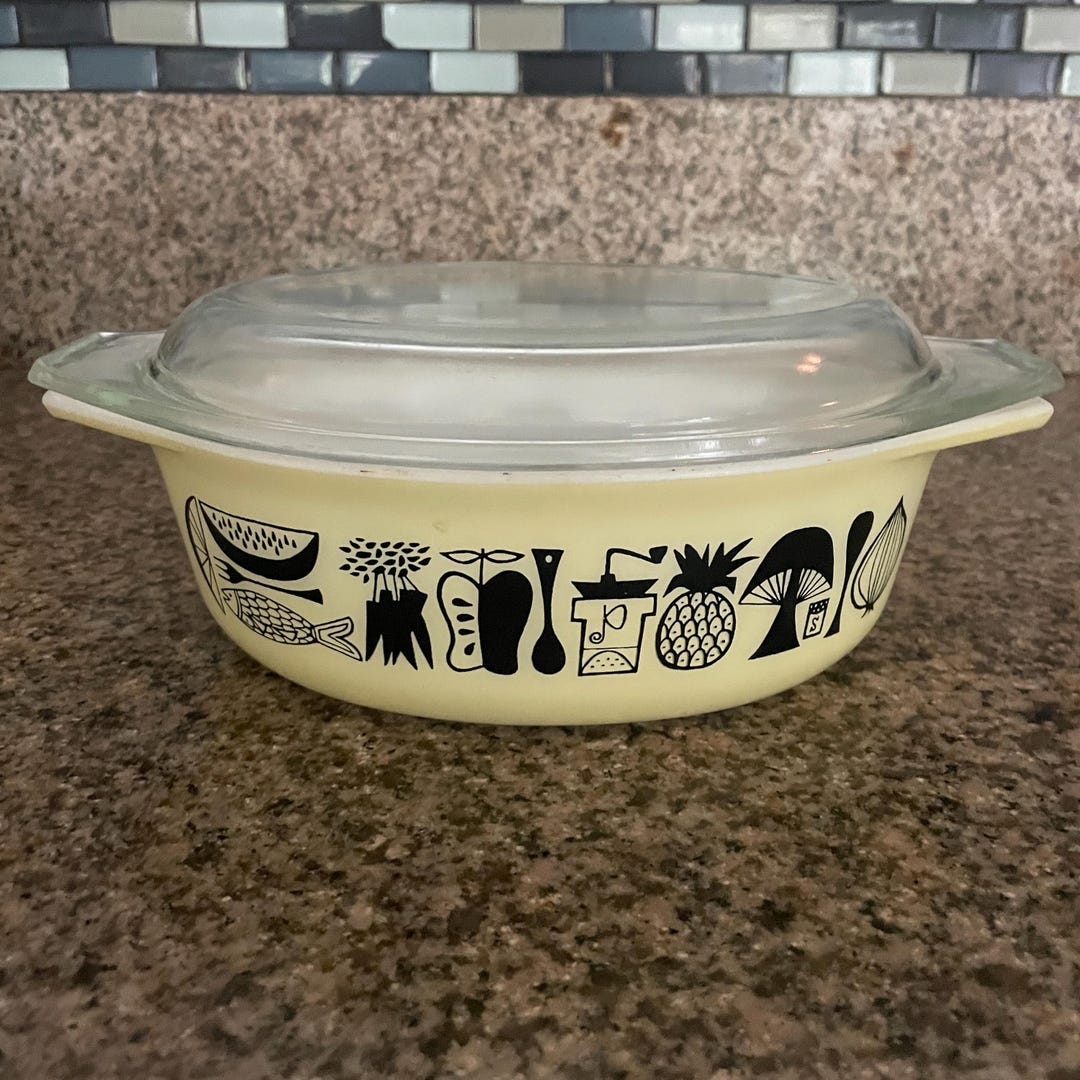 Mid Century Modern Pyrex Mod Kitchen 1958 Promo Oval Casserole Dish ...