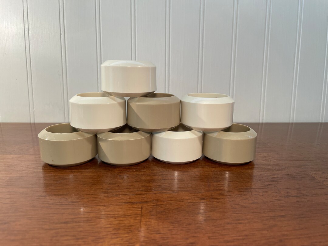 Set of 8 Audrey Beige and off White Lucite Napkin Rings, Chunky Acrylic ...
