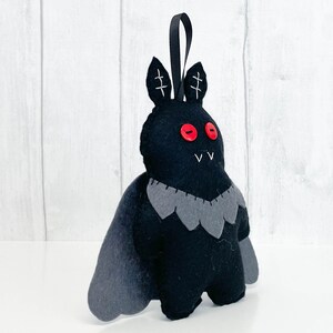 Felt Mothman Sewing Pattern: DIY Home Decor (PDF Pattern) - Etsy