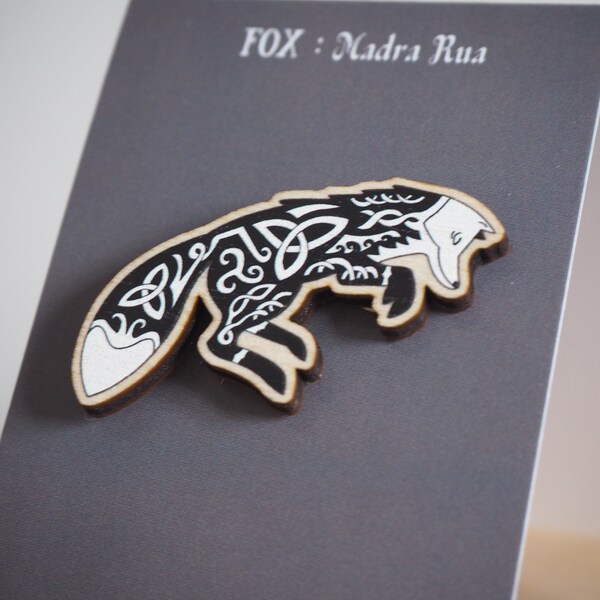Celtic Fox Brooch - Etsy