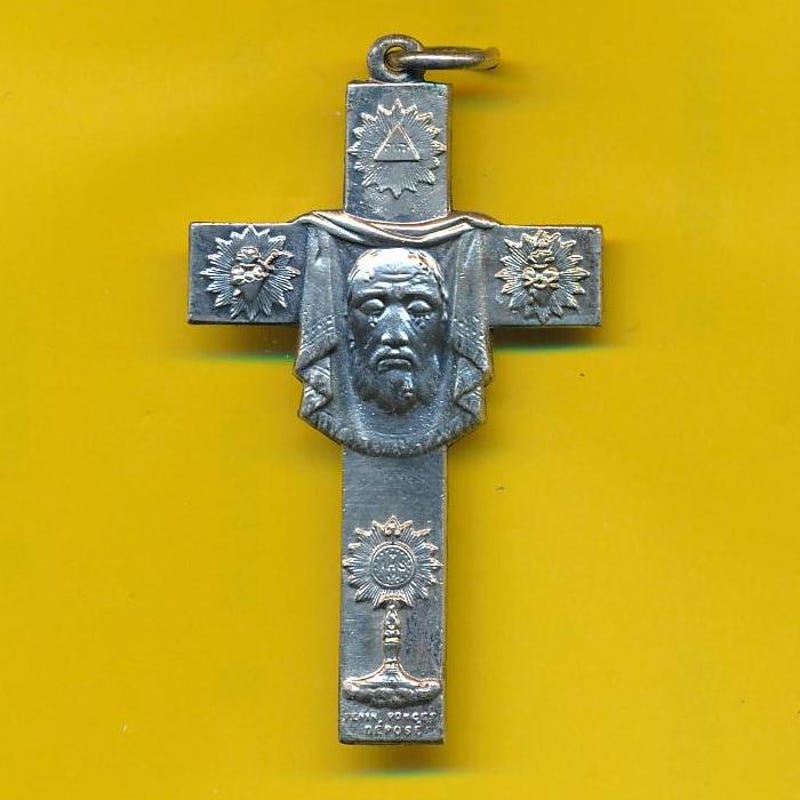 Holy Face Medal - Etsy