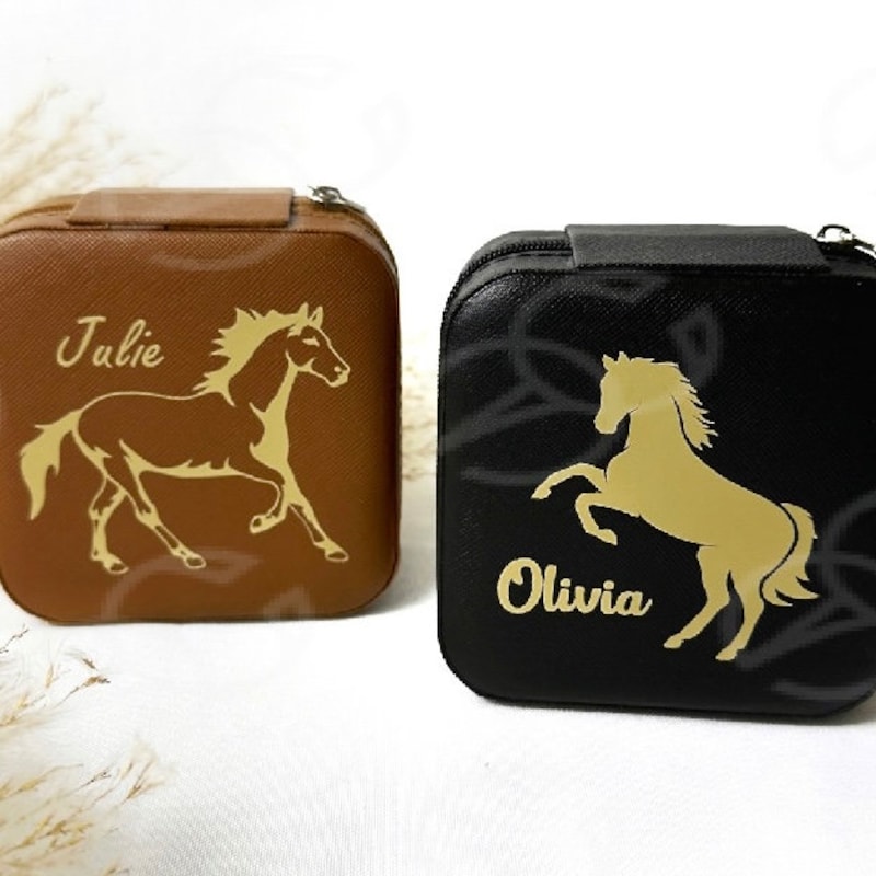 Horse Themed Gifts - 60+ Gift Ideas for 2024