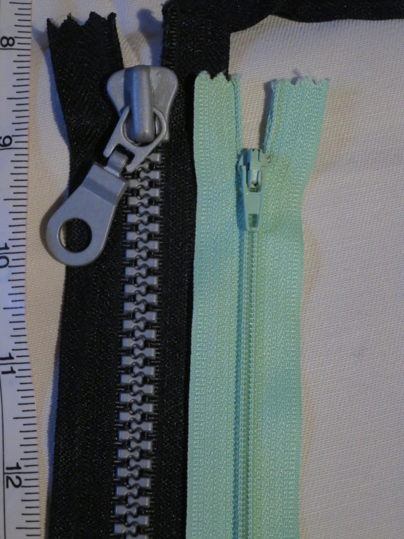 5.25" 13cm Closed End Super Chunky Zip Plastic Zipper Black Grey Teeth ...