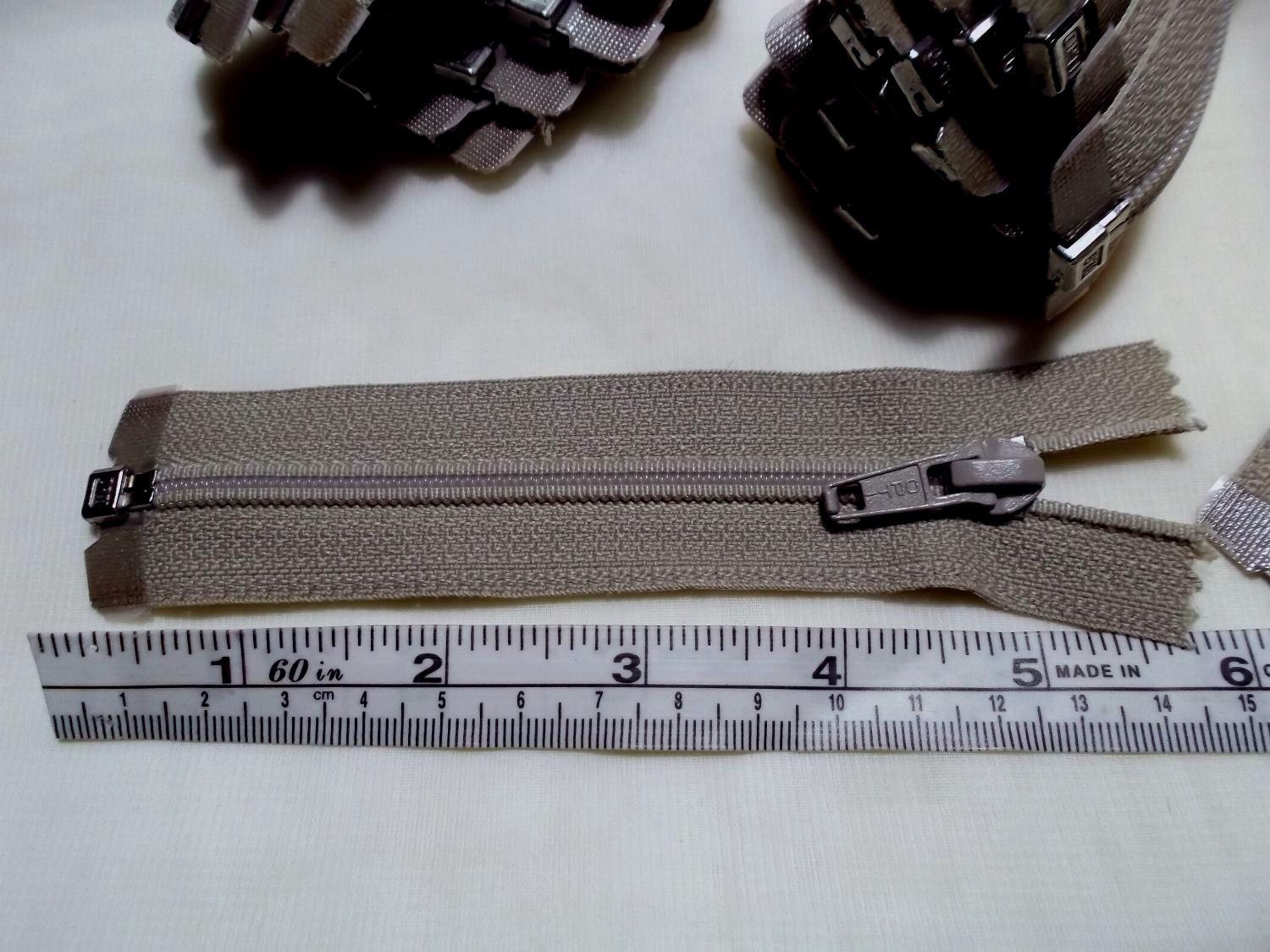 5 Chunky Open Ended Zip by Opti Separable Zipper in Taupe Many ...