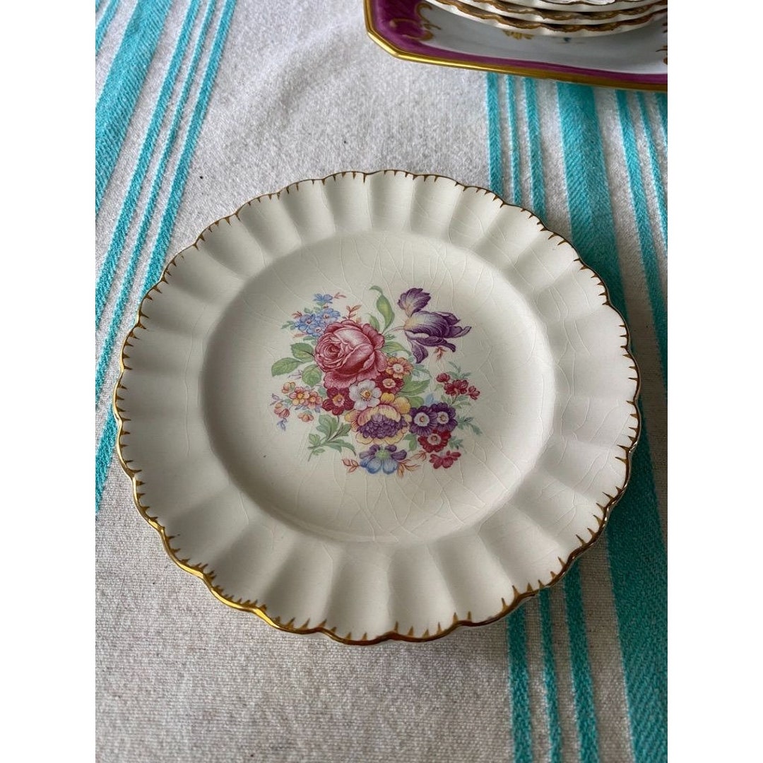 Leigh Ware 22K GF Fluted Edge Dessert Bread Plates(4) 6 1/4" Diameter ...