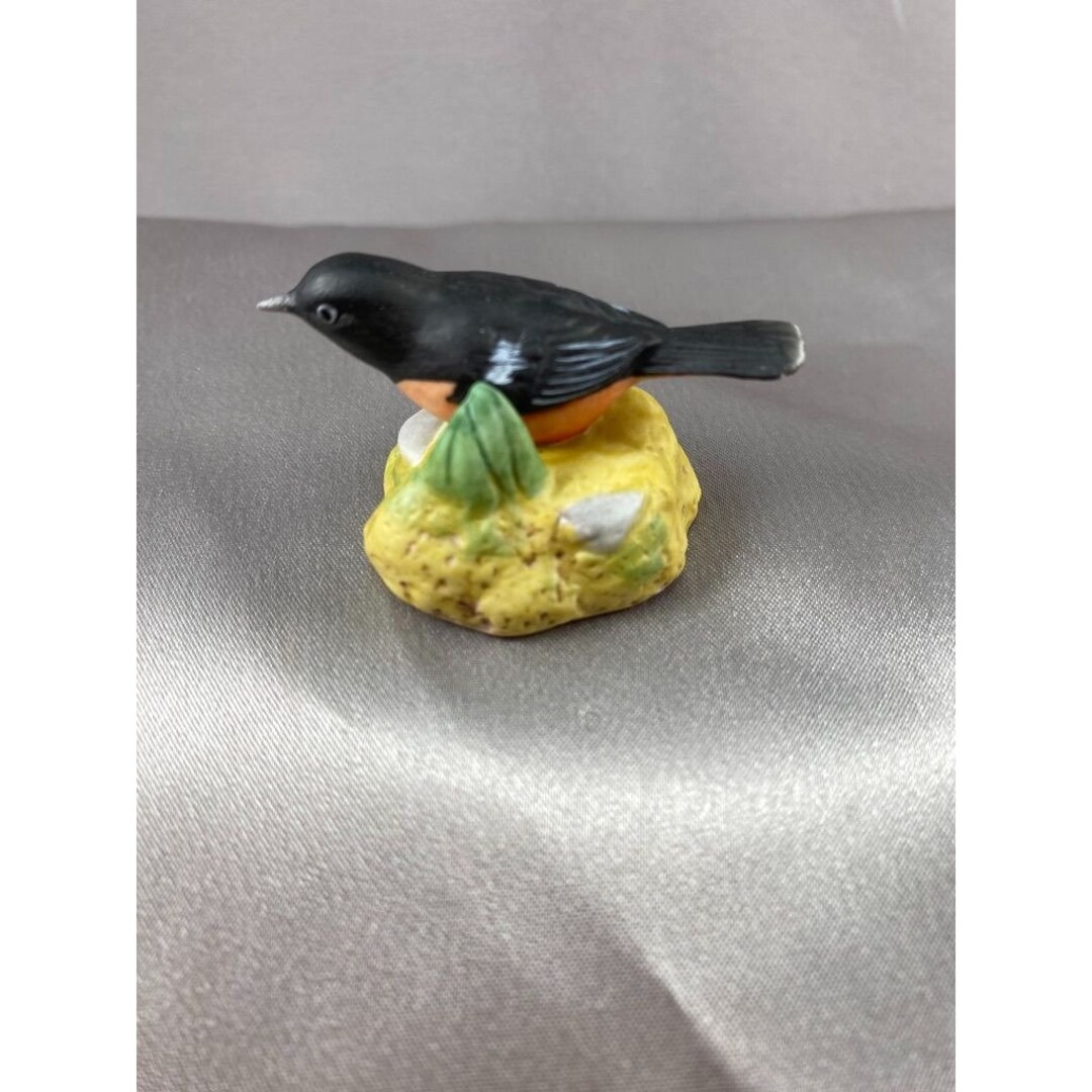 Bird Figurine Baltimore Oriole Bisque Porcelain Realistic Detail ...