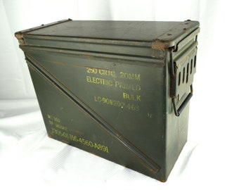 Vintage ammo box | Etsy