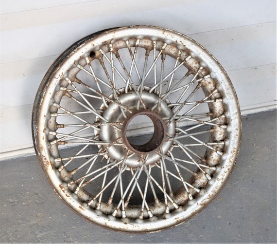 Vintage Spoke Wheel Rusty Metal Garden Patio Decor Yard Art - Etsy