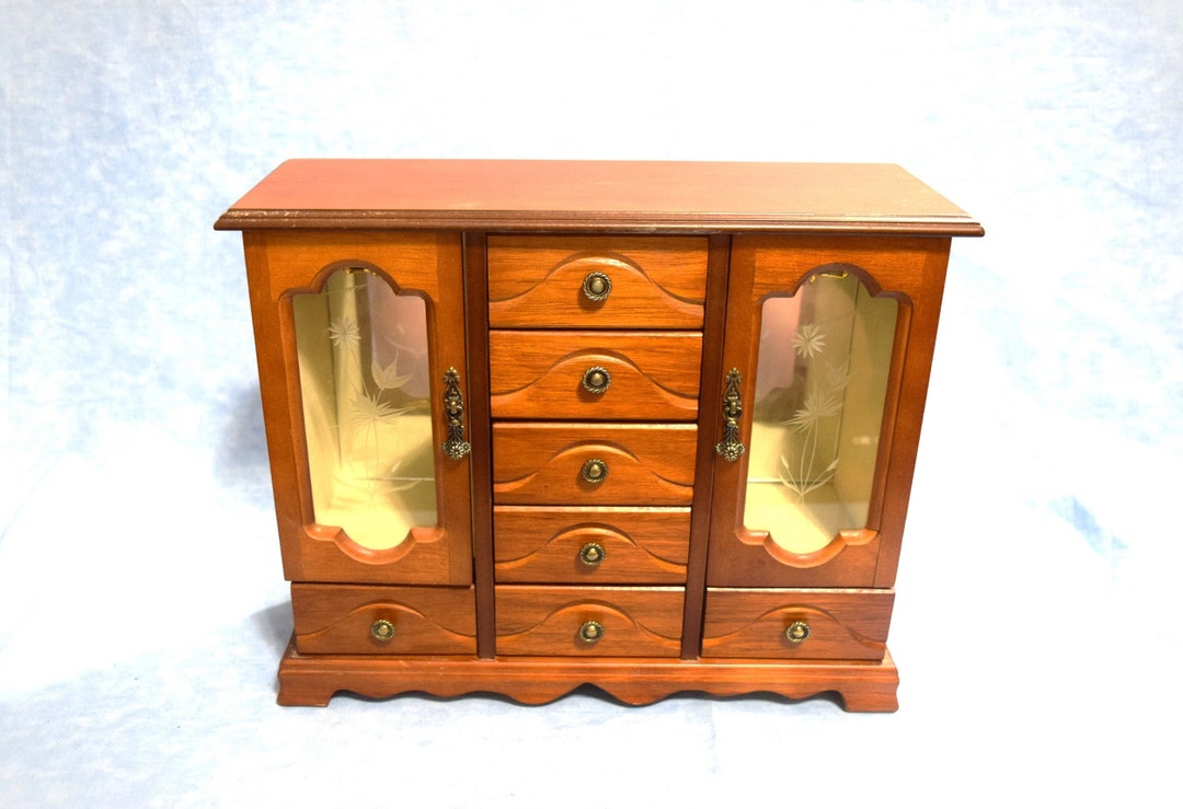 Vintage Double Door Wood Jewelry Box With 2 Necklace Carousel and 7 ...