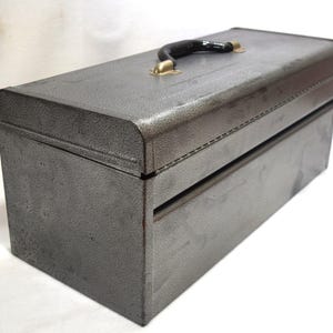 Vintage Large Gray Tool Box With Lift Out Tray by Stack on Metal 20 ...